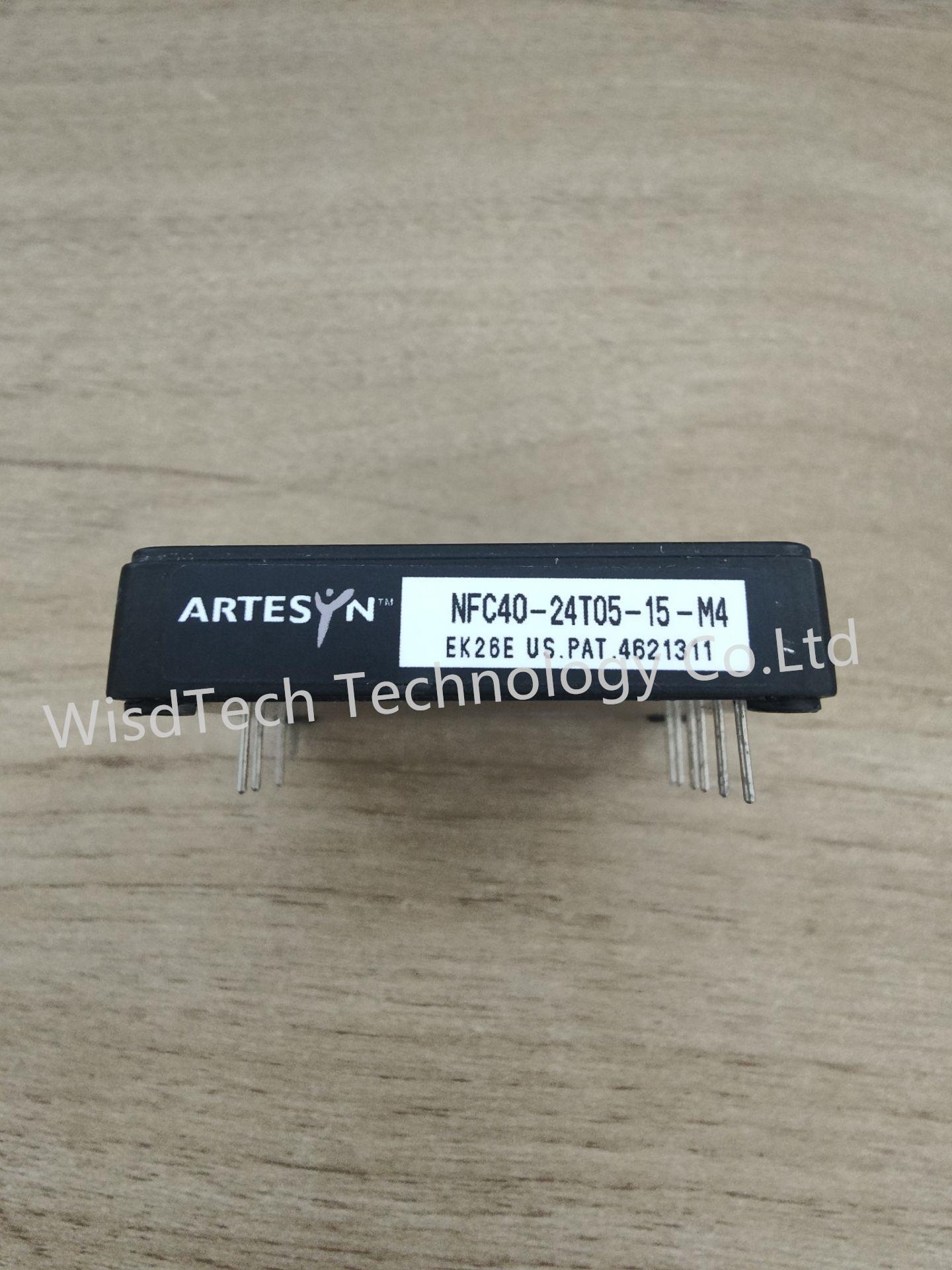 NFC40-24T05-15-M4 Single and triple output 40 Watt Wide input DC/DC ...